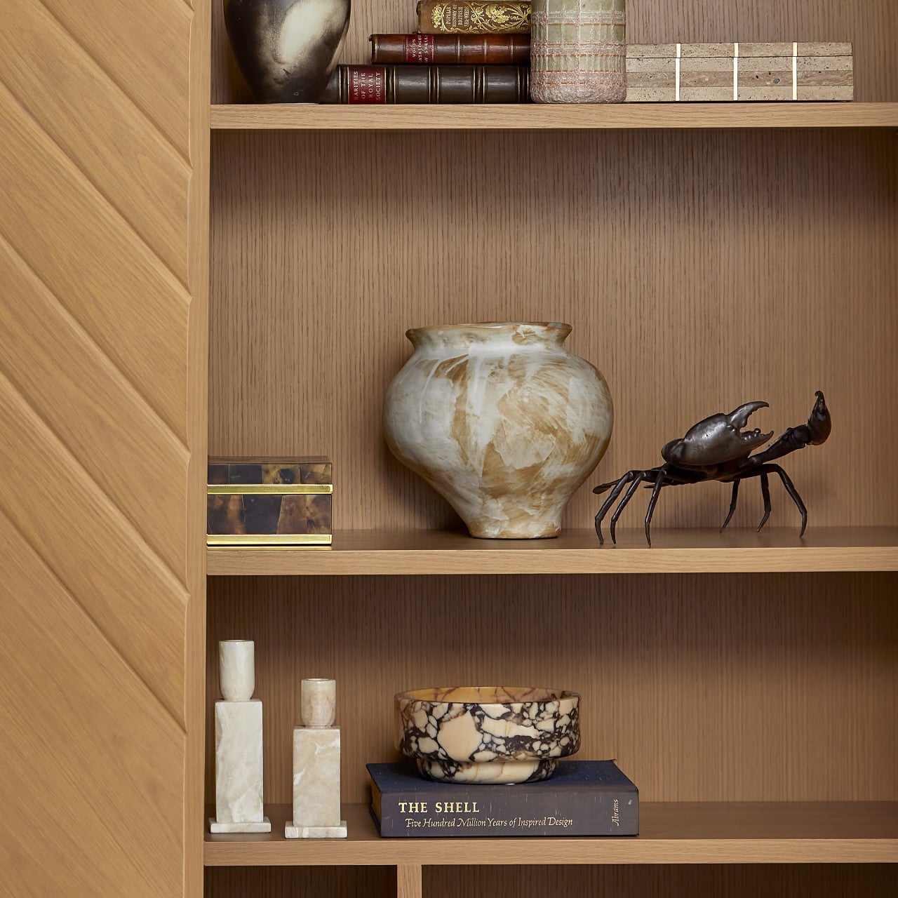 Currey and Company | Designer Lighting, Furniture & Décor at Clayton ...