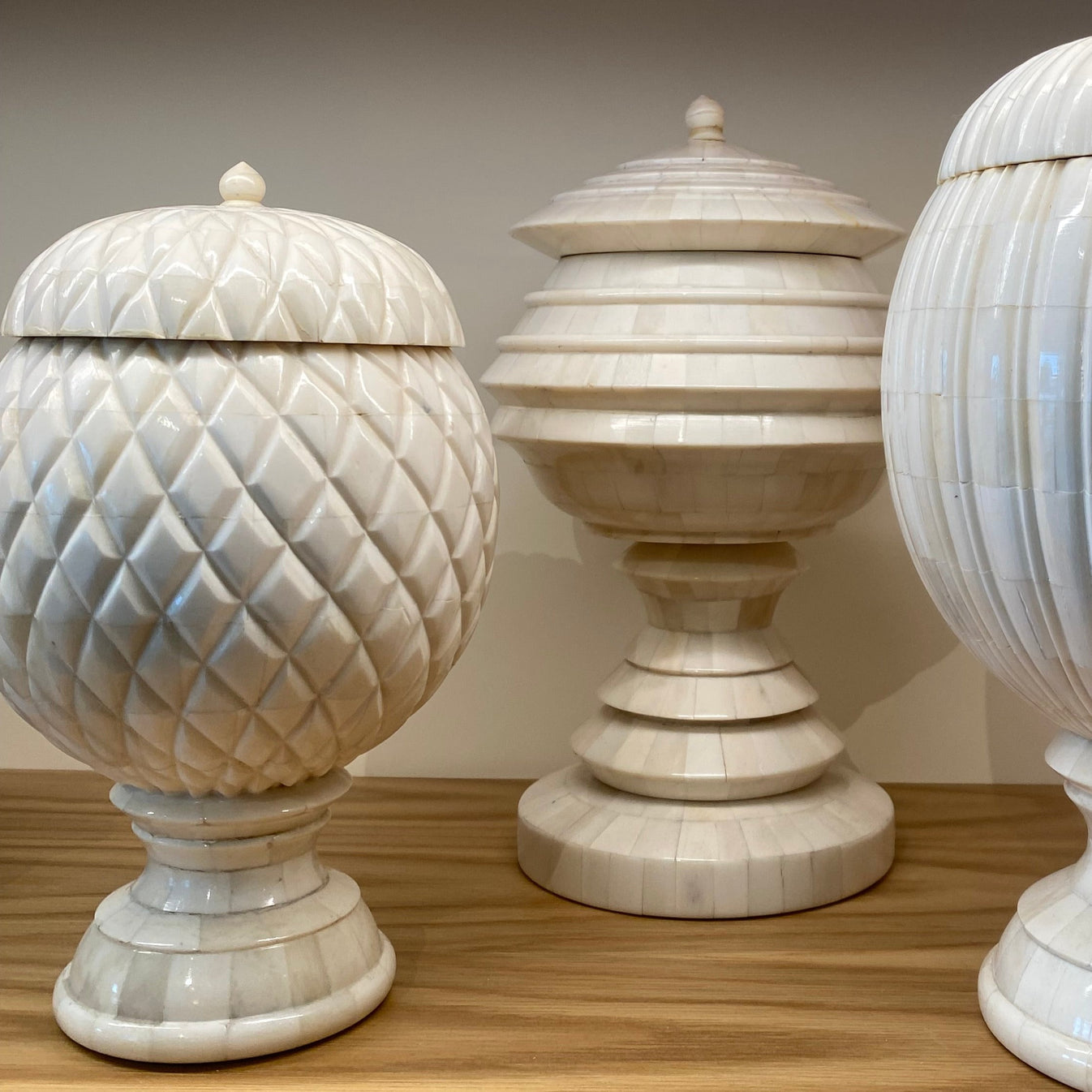 Made Goods Alatea Urn Natural Bone – CLAYTON GRAY HOME