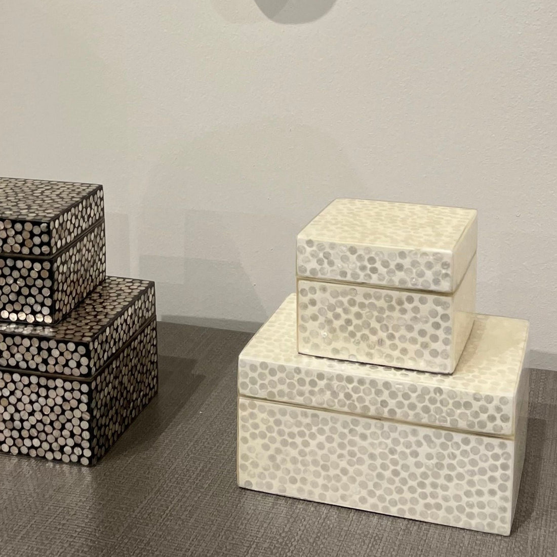 Made Goods Albus Box Set White Cream Capiz Shell – CLAYTON GRAY HOME